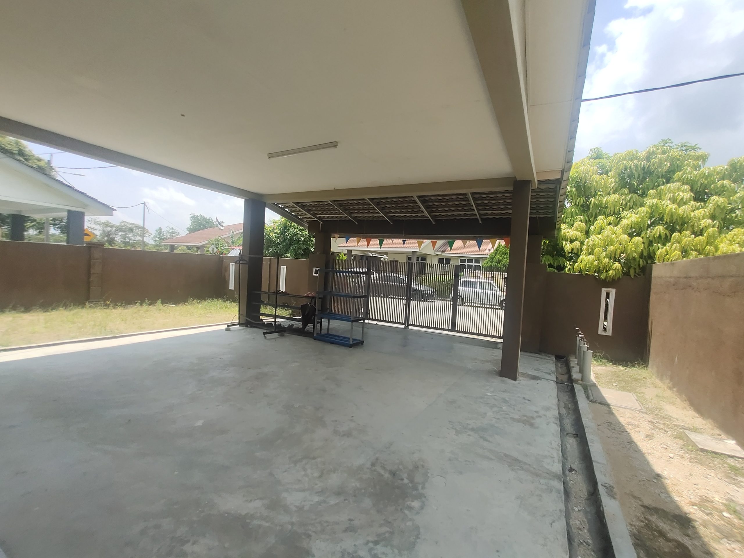 𝐑𝐔𝐌𝐀𝐇 𝐒𝐄𝐌𝐈-𝐃 𝐁𝐔𝐊𝐈𝐓 𝐑𝐀𝐍𝐆𝐈𝐍 𝐏𝐄𝐑𝐃𝐀𝐍𝐀 𝟐 𝐔𝐍𝐓𝐔𝐊 𝐃𝐈 𝐉𝐔𝐀𝐋 – MFI Real Estate Agency